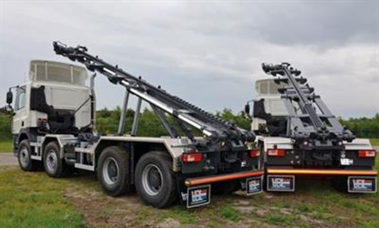 VDL - Demountables - Chainlift System By VDL Containersystemen Bv