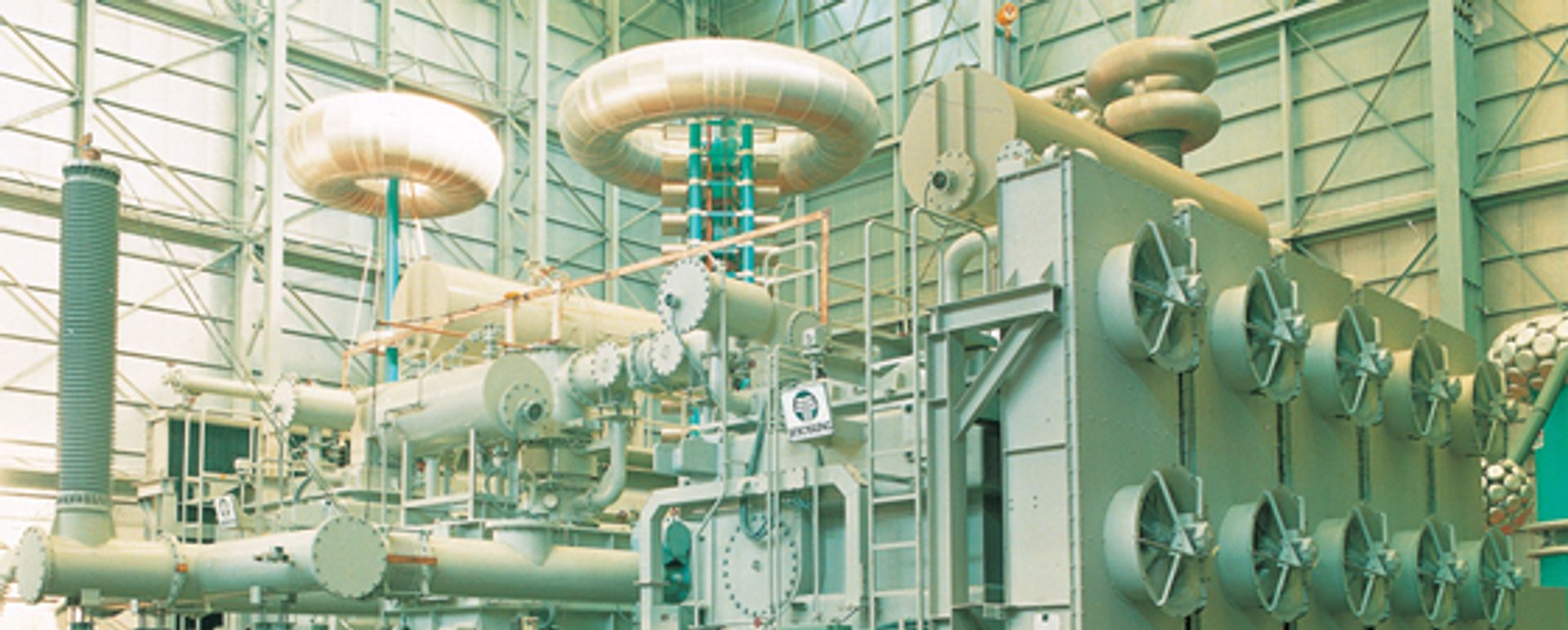 Medium Voltage Gas-Insulated Switchgear (GIS) - Brochure