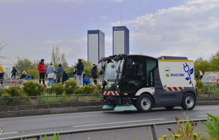 Mathieu - 2 E Series - Mathieu 2 E Series - Fully Electric Sweeping And ...