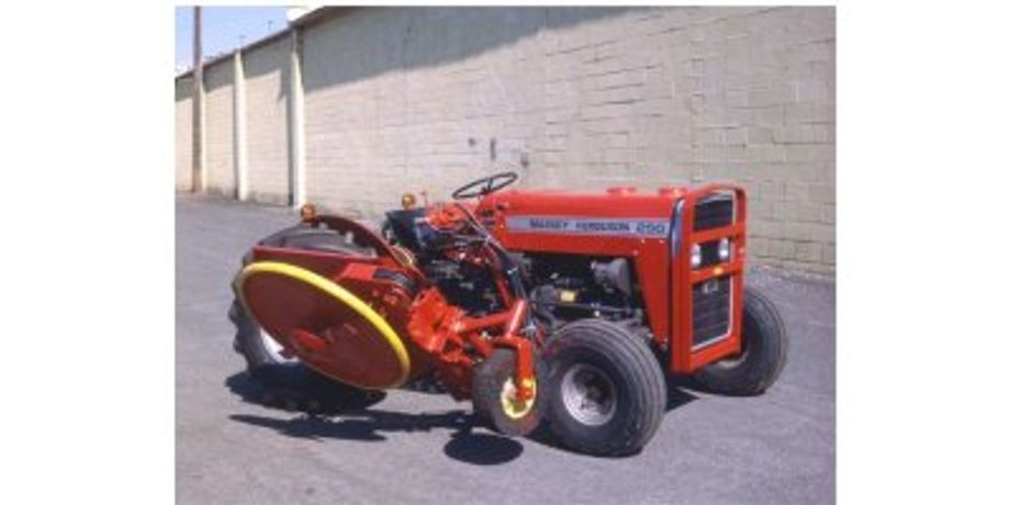 DYNA TRIM - DT5420 - Mowing Equipment - Hydraulic Driven Mid Mounted ...