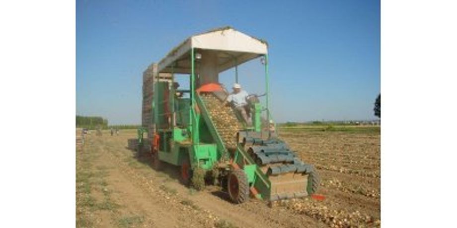 Argiles - HC - Onion And Potato Pickers - Self-Propelled ...