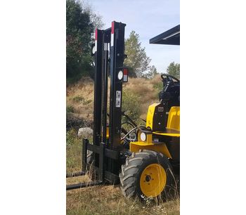 Hummerbee - TURBO II 4X4 - Hummerbee - Rough Terrain Forklifts - Rough ...
