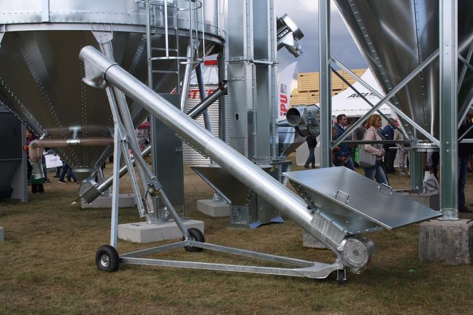 Transport Of Raw Material - Screw Conveyors By Michal