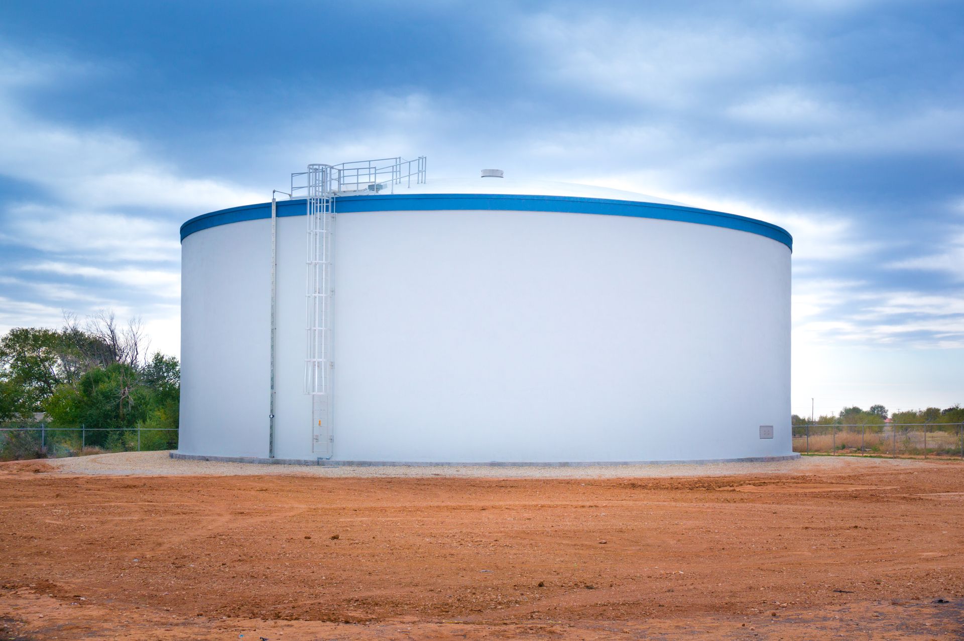 LNG Storage - LNG Prestressed Concrete Tanks By Preload LLC