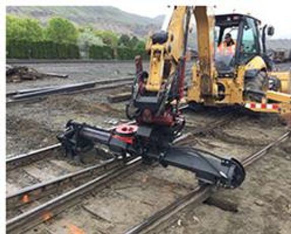 BTE - 450 - Machines & Attachments - Railroad Modified Hi-Rail Backhoe ...