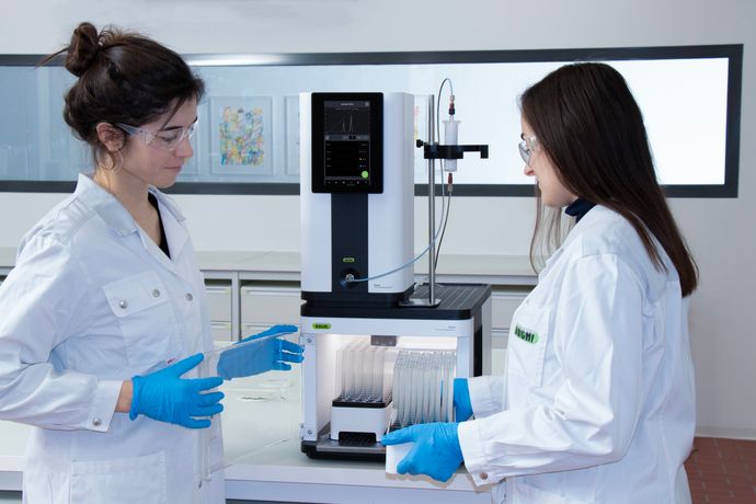 BUCHI - C-900 - Instruments - Chromatography - Pure Essential ...