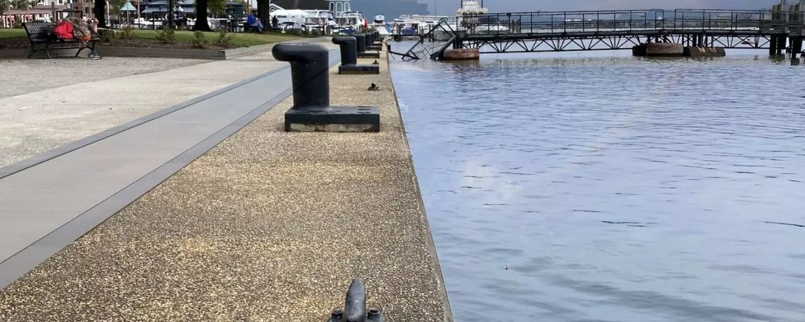 Floodbreak - Freeview - Shoreline Protection - Passive Flood ...