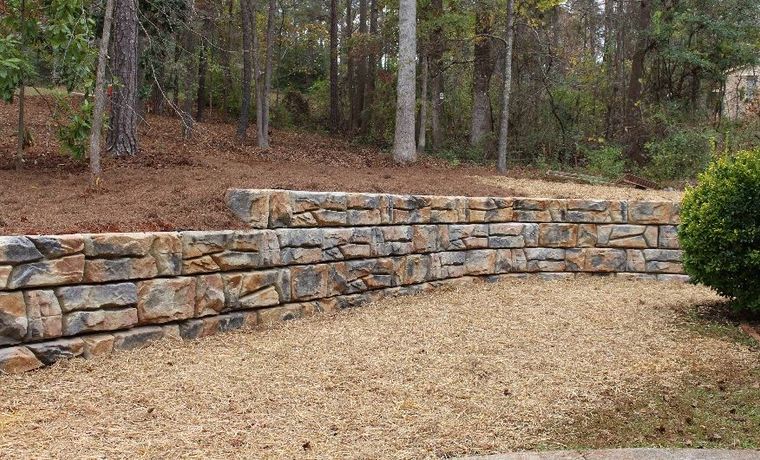 Precast Retaining Wall System