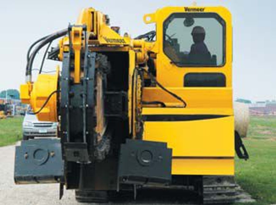 COMMANDER T858 3 Offset Track Trencher With Optional Features