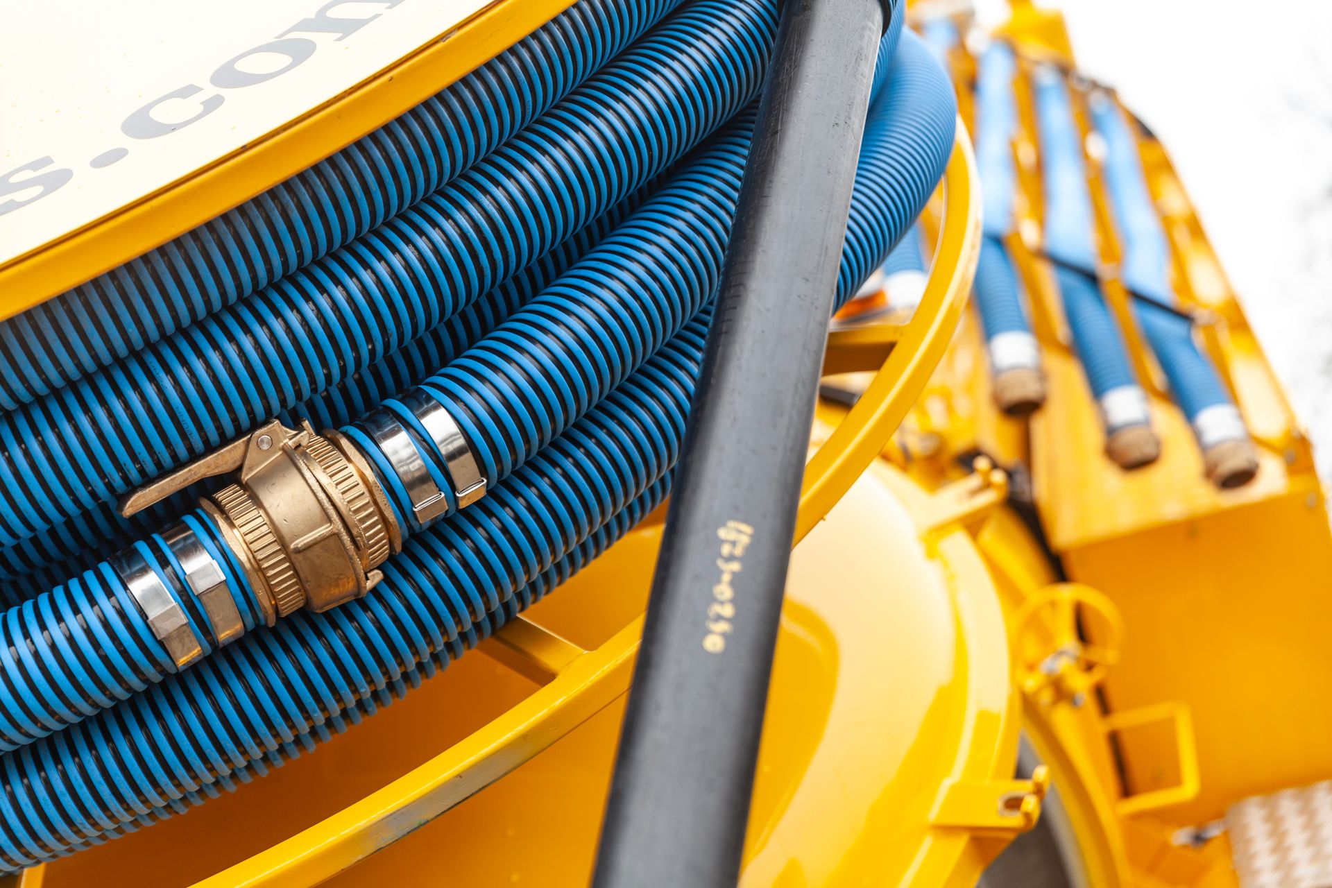 MOOS - AVC - MOOS AVC/EOD/DOD - AVC Dewatering Container System By ...