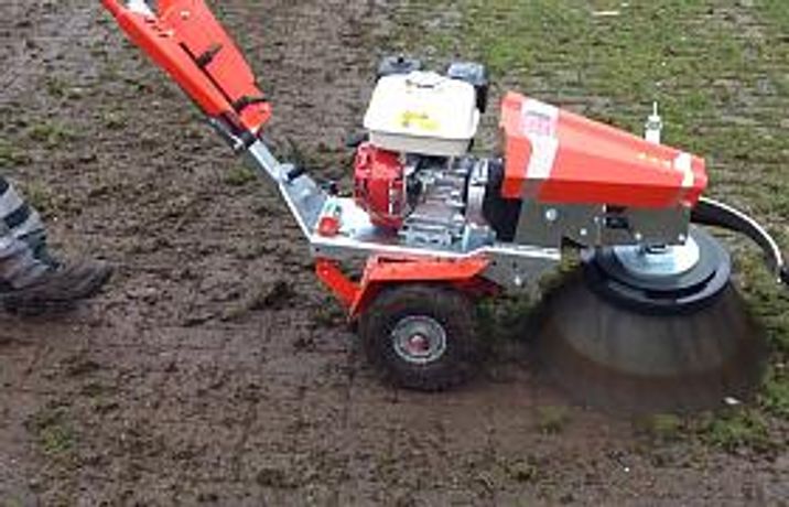 Overton - Mosquito C/W - Weed Rippers - Fine Brush By Overton UK Ltd