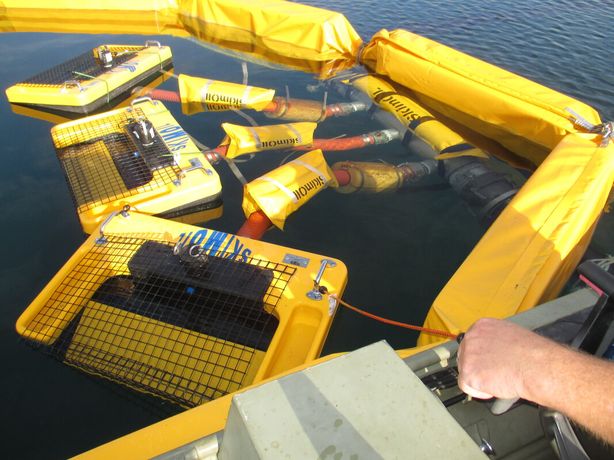 Skimoil - FWS - Industrial Floating And Fixed Oil Skimmers - Ash Pond Decanter Skimmer By ...