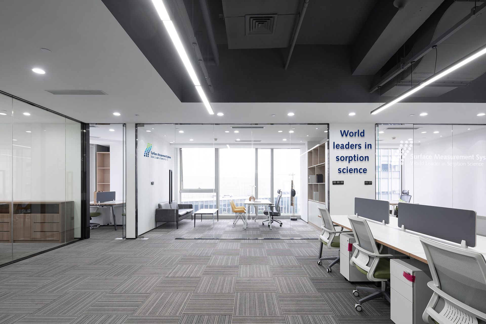 SMS DVS Adventure Water Vapor Sorption Analyzer